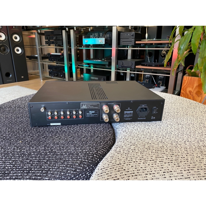 MAGNAT MA400